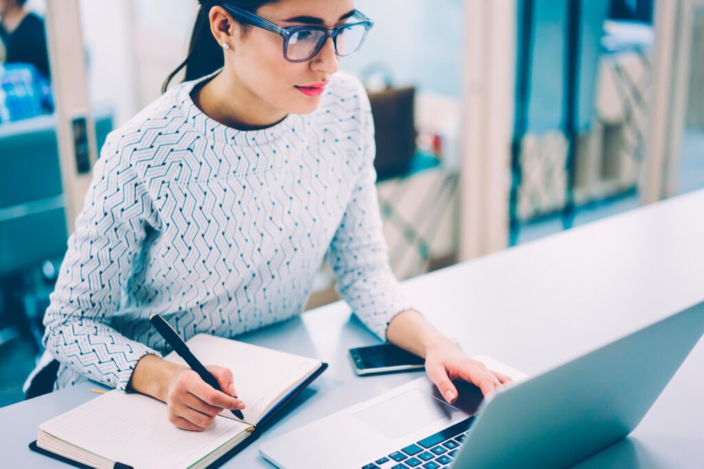 Assistente Administrativo – Unimar EAD